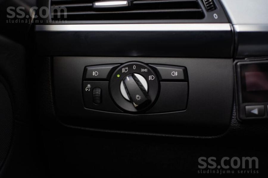 Brown BMW X5 2008 in Riga, with an engine capacity of 3.00 L and mileage of 339 thousand km for 8890 €, photo 18 on AUTOMOTO.COM.LV