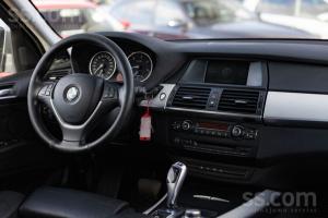 Brown BMW X5 2008 in Riga, with an engine capacity of 3.00 L and mileage of 339 thousand km for 8890 €, photo 27 on AUTOMOTO.COM.LV