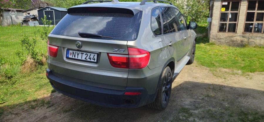 Brūns BMW X5 2008 Viļņa, ar dzinēja tilpumu 3.00 L un nobraukumu 429 tūkst. km par 4999 €, foto 4 vietnē AUTOMOTO.COM.LV
