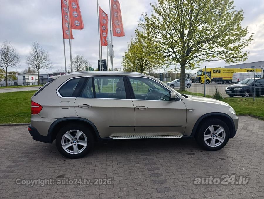 Brown BMW X5 2009 in Viljandi, with an engine capacity of 3.00 L and mileage of 189 thousand km for 10990 €, photo 4 on AUTOMOTO.COM.LV
