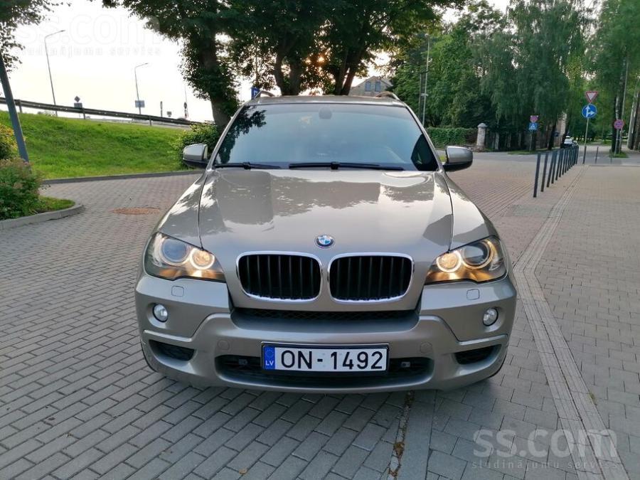 Brūns BMW X5 2009 Daugavpils, ar dzinēja tilpumu 3.00 L un nobraukumu 0 tūkst. km par 9350 €, foto 3 vietnē AUTOMOTO.COM.LV