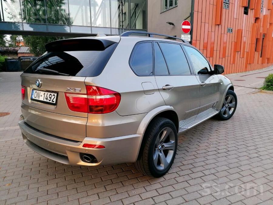 Brūns BMW X5 2009 Daugavpils, ar dzinēja tilpumu 3.00 L un nobraukumu 0 tūkst. km par 9350 €, foto 6 vietnē AUTOMOTO.COM.LV
