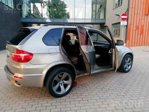 Brūns BMW X5 2009 Daugavpils, ar dzinēja tilpumu 3.00 L un nobraukumu 0 tūkst. km par 9350 €, foto 10 vietnē AUTOMOTO.COM.LV