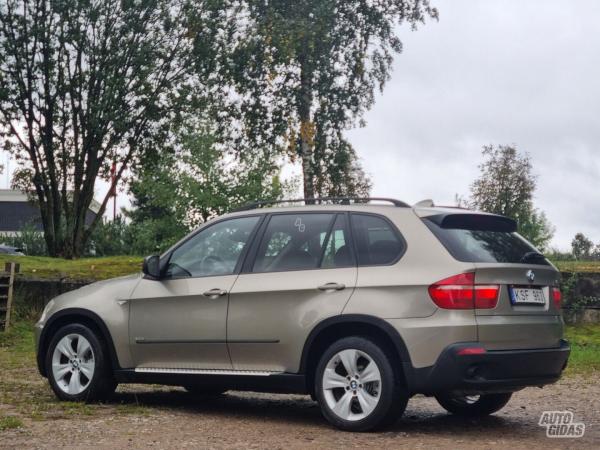 БМВ Х5 2009 в Алитус на AUTOMOTO.COM.LV Коричневый БМВ Х5 2009 в Алитус, объемом двигателя 3.00 л и пробегом 388 тыс. км за 4999 €, фото 6 на AUTOMOTO.COM.LV