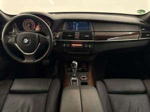 Brown BMW X5 2010 in Marijampole, with an engine capacity of 2.99 L and mileage of 281 thousand km for 11750 €, photo 23 on AUTOMOTO.COM.LV