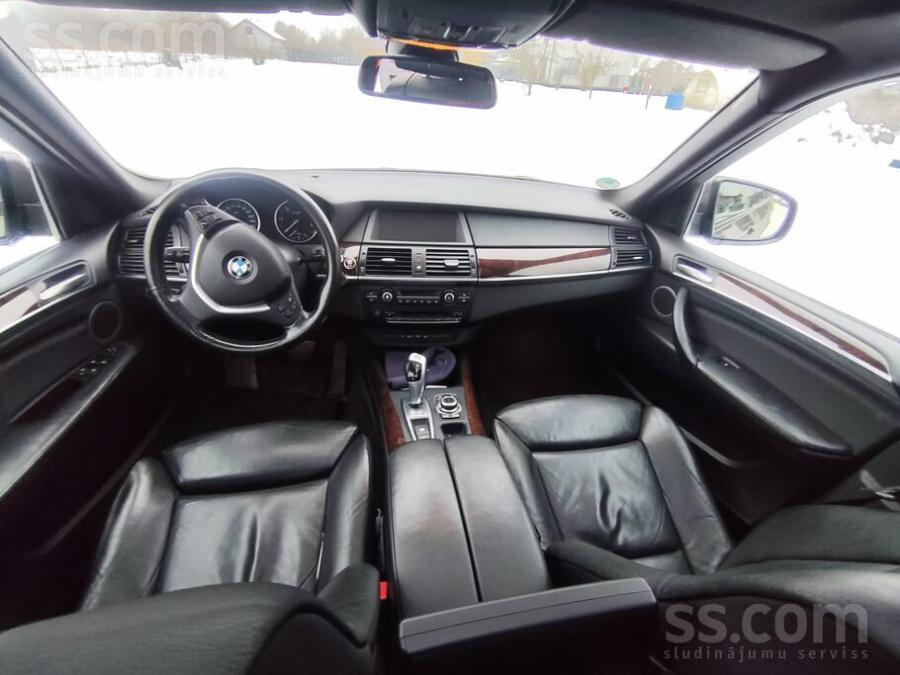 Brūns BMW X5 2010 Rīga, ar dzinēja tilpumu 3.00 L un nobraukumu 312 tūkst. km par 12000 €, foto 9 vietnē AUTOMOTO.COM.LV