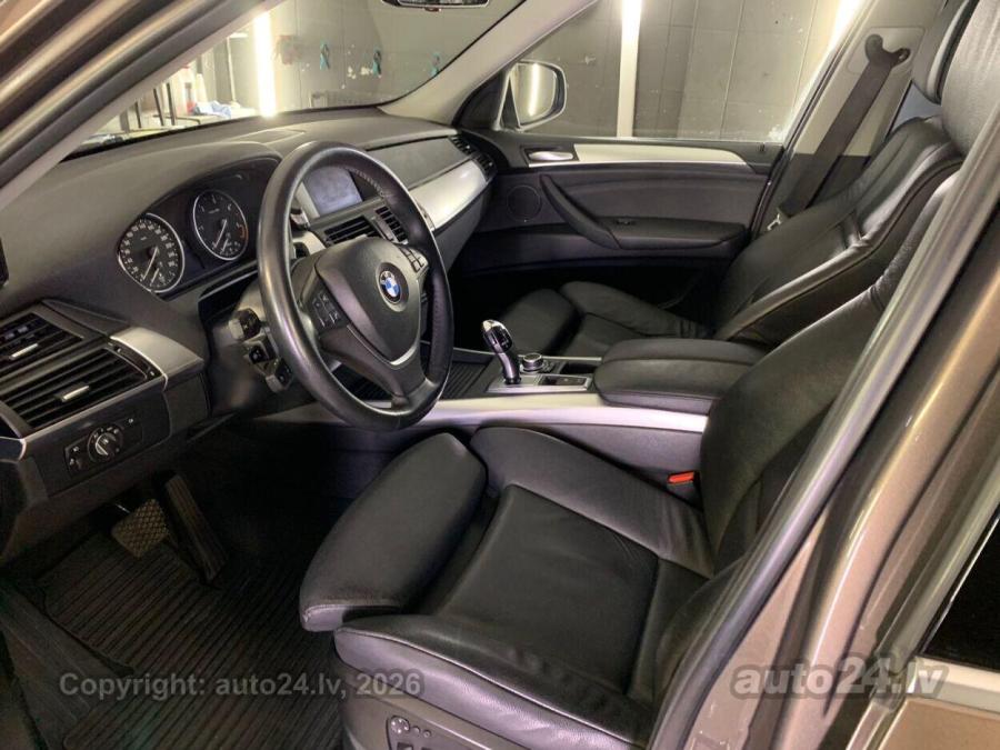 Brown BMW X5 2010 in Tallinn, with an engine capacity of 3.00 L and mileage of 193 thousand km for 15900 €, photo 5 on AUTOMOTO.COM.LV