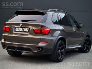 Brūns BMW X5 2010 Rīga, ar dzinēja tilpumu 3.00 L un nobraukumu 252 tūkst. km par 12400 €, foto 3 vietnē AUTOMOTO.COM.LV