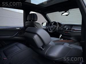 Brūns BMW X5 2010 Rīga, ar dzinēja tilpumu 3.00 L un nobraukumu 252 tūkst. km par 12400 €, foto 8 vietnē AUTOMOTO.COM.LV