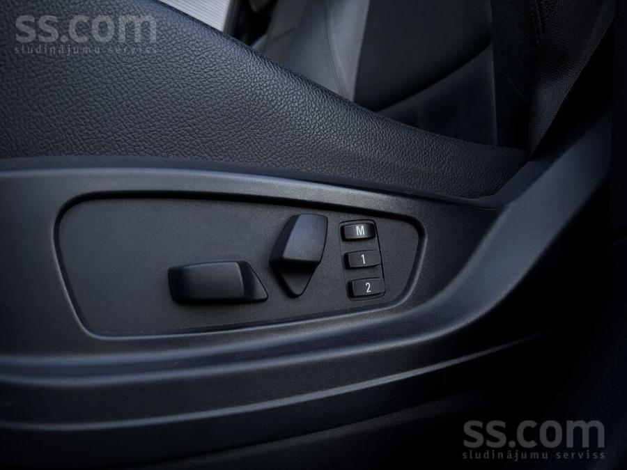 Brūns BMW X5 2010 Rīga, ar dzinēja tilpumu 3.00 L un nobraukumu 252 tūkst. km par 12400 €, foto 14 vietnē AUTOMOTO.COM.LV