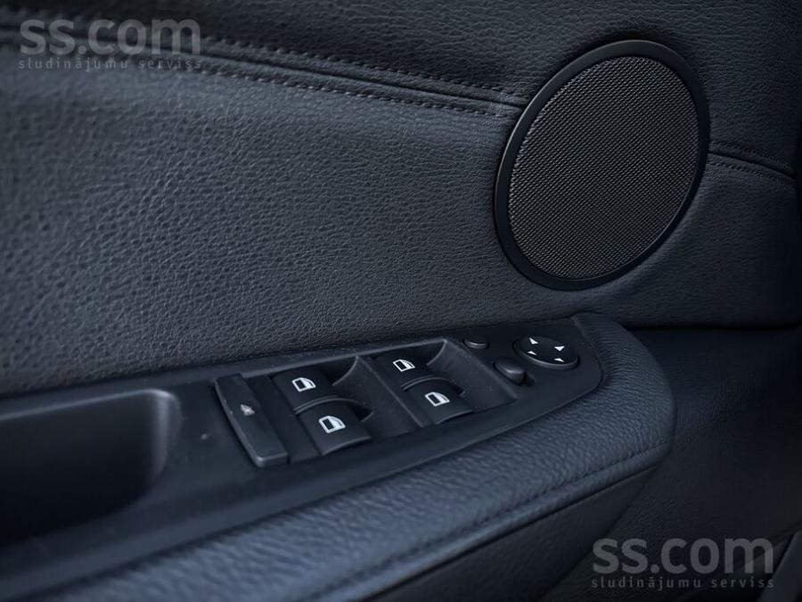 Brūns BMW X5 2010 Rīga, ar dzinēja tilpumu 3.00 L un nobraukumu 252 tūkst. km par 12400 €, foto 15 vietnē AUTOMOTO.COM.LV