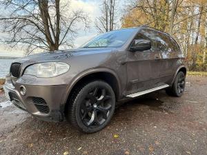 Brūns BMW X5 2011 Kauņa, ar dzinēja tilpumu 2.99 L un nobraukumu 271 tūkst. km par 12800 €, foto 5 vietnē AUTOMOTO.COM.LV