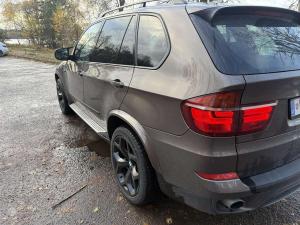 Brūns BMW X5 2011 Kauņa, ar dzinēja tilpumu 2.99 L un nobraukumu 271 tūkst. km par 12800 €, foto 7 vietnē AUTOMOTO.COM.LV