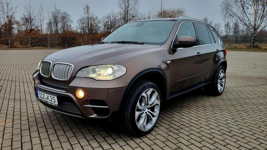 Brūns BMW X5 2011 Marijampole, ar dzinēja tilpumu 2.99 L un nobraukumu 245 tūkst. km par 10400 €, foto 1 vietnē AUTOMOTO.COM.LV