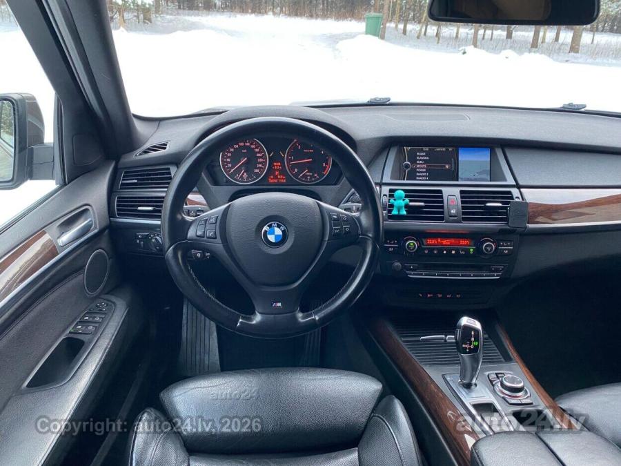 Brūns BMW X5 2011 Pērnava, ar dzinēja tilpumu 3.00 L un nobraukumu 334 tūkst. km par 11490 €, foto 5 vietnē AUTOMOTO.COM.LV