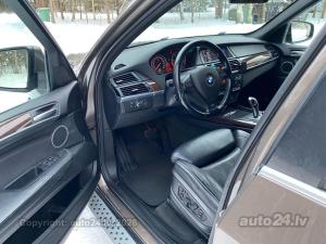 Brūns BMW X5 2011 Pērnava, ar dzinēja tilpumu 3.00 L un nobraukumu 334 tūkst. km par 11490 €, foto 7 vietnē AUTOMOTO.COM.LV