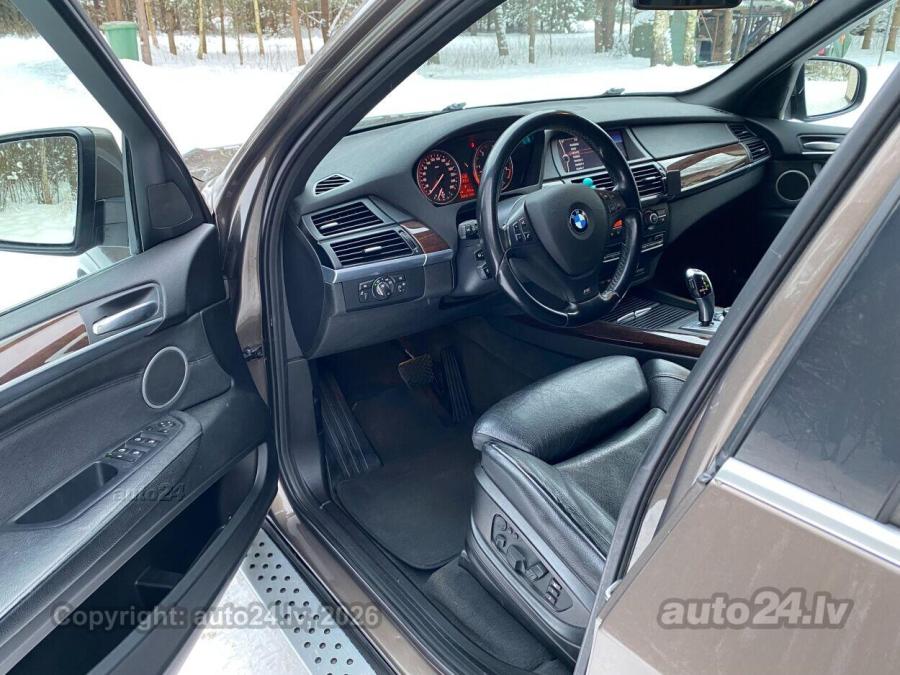 Brūns BMW X5 2011 Pērnava, ar dzinēja tilpumu 3.00 L un nobraukumu 334 tūkst. km par 11490 €, foto 7 vietnē AUTOMOTO.COM.LV