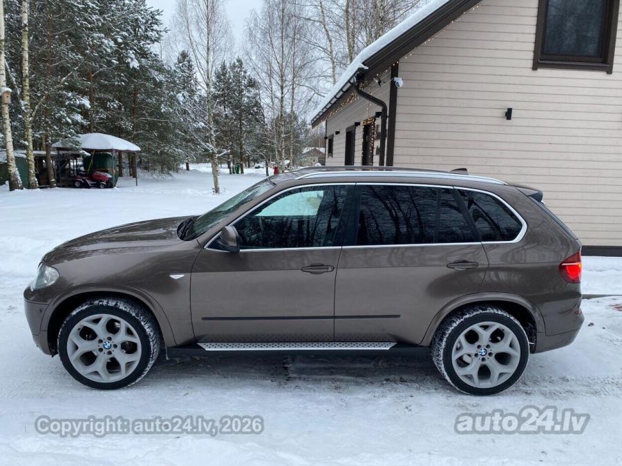 Brūns BMW X5 2011 Pērnava, ar dzinēja tilpumu 3.00 L un nobraukumu 334 tūkst. km par 11490 €, foto 19 vietnē AUTOMOTO.COM.LV