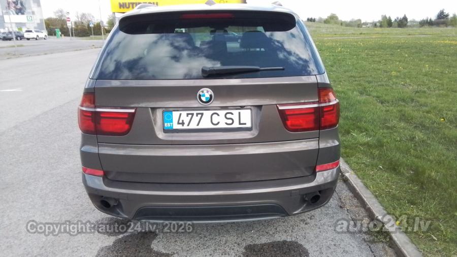 Brūns BMW X5 2011 Rakvere, ar dzinēja tilpumu 3.00 L un nobraukumu 243 tūkst. km par 14000 €, foto 10 vietnē AUTOMOTO.COM.LV
