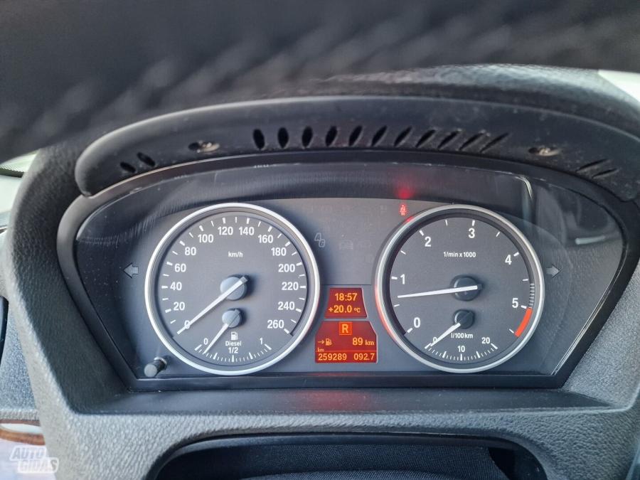 Brūns BMW X5 2011 Viļņa, ar dzinēja tilpumu 3.00 L un nobraukumu 259 tūkst. km par 9890 €, foto 22 vietnē AUTOMOTO.COM.LV