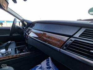Brūns BMW X5 2011 Viļņa, ar dzinēja tilpumu 3.00 L un nobraukumu 259 tūkst. km par 9890 €, foto 27 vietnē AUTOMOTO.COM.LV