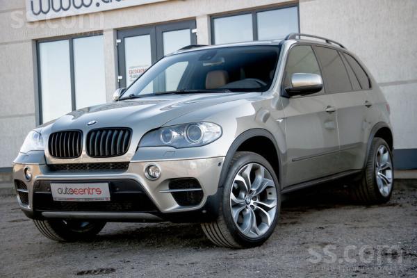 Brūns BMW X5 2011 Tukums, ar dzinēja tilpumu 3.00 L un nobraukumu 0 tūkst. km par 12888 €, foto 1 vietnē AUTOMOTO.COM.LV