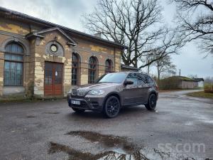 Brūns BMW X5 2011 Jelgava, ar dzinēja tilpumu 3.00 L un nobraukumu 238 tūkst. km par 13000 €, foto 3 vietnē AUTOMOTO.COM.LV