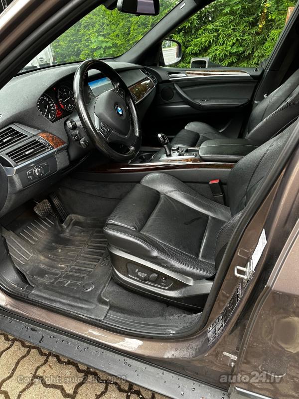 Brown BMW X5 2011 in Tallinn, with an engine capacity of 3.00 L and mileage of 223 thousand km for 10800 €, photo 4 on AUTOMOTO.COM.LV