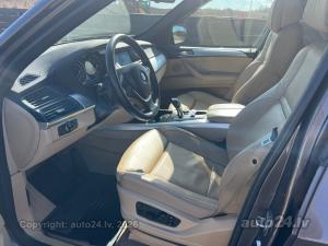 Brown BMW X5 2011 in Tallinn, with an engine capacity of 3.00 L and mileage of 235 thousand km for 9000 €, photo 4 on AUTOMOTO.COM.LV
