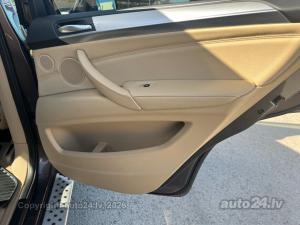 Brown BMW X5 2011 in Tallinn, with an engine capacity of 3.00 L and mileage of 235 thousand km for 9000 €, photo 14 on AUTOMOTO.COM.LV