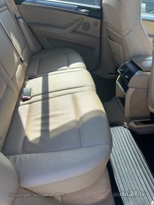 Brown BMW X5 2011 in Tallinn, with an engine capacity of 3.00 L and mileage of 235 thousand km for 9000 €, photo 15 on AUTOMOTO.COM.LV