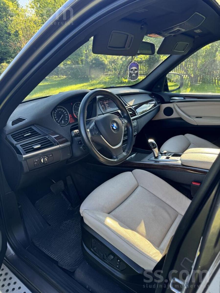 Brūns BMW X5 2011 Jelgava, ar dzinēja tilpumu 3.00 L un nobraukumu 190 tūkst. km par 15500 €, foto 7 vietnē AUTOMOTO.COM.LV