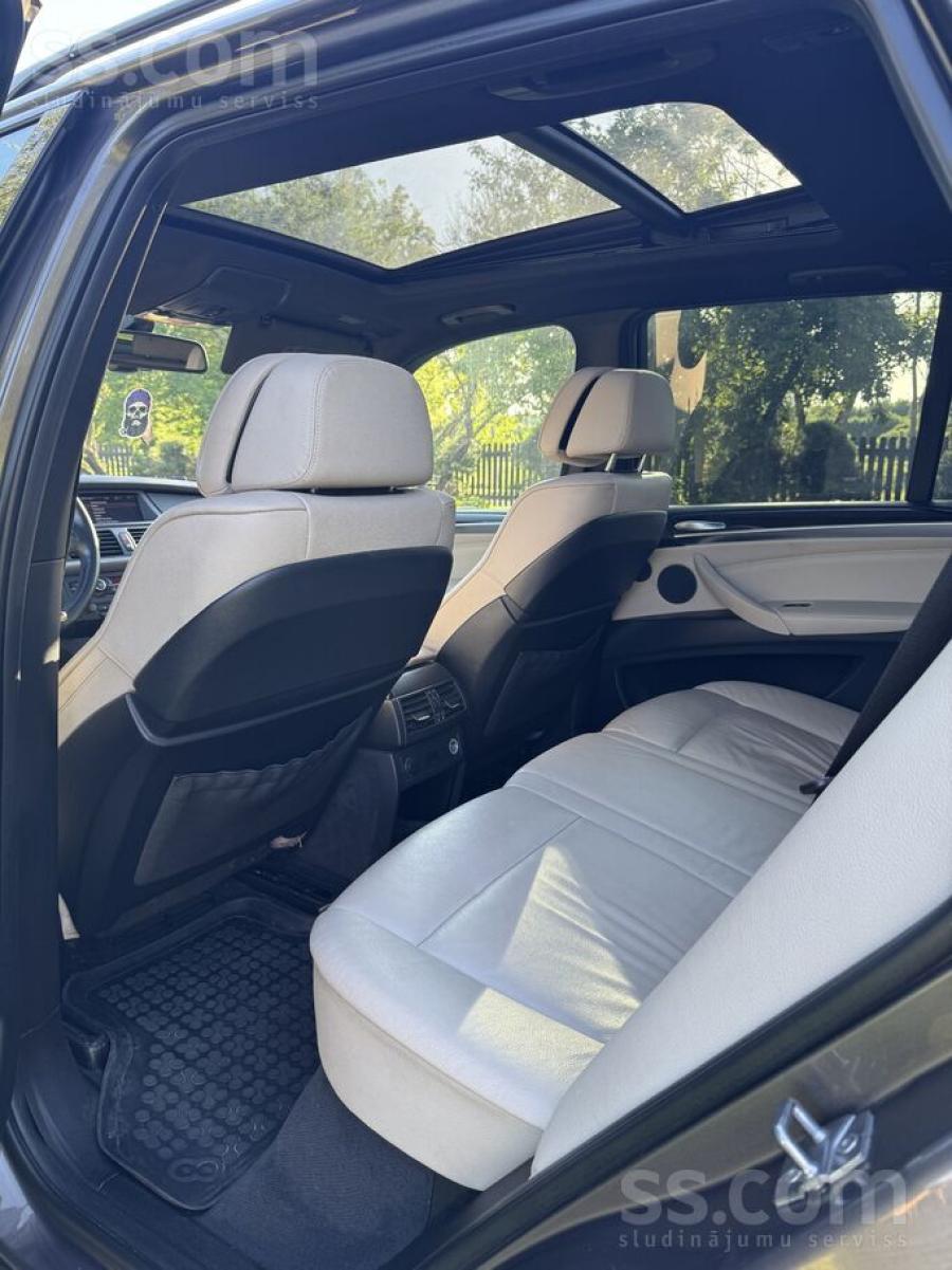 Brūns BMW X5 2011 Jelgava, ar dzinēja tilpumu 3.00 L un nobraukumu 190 tūkst. km par 15500 €, foto 9 vietnē AUTOMOTO.COM.LV