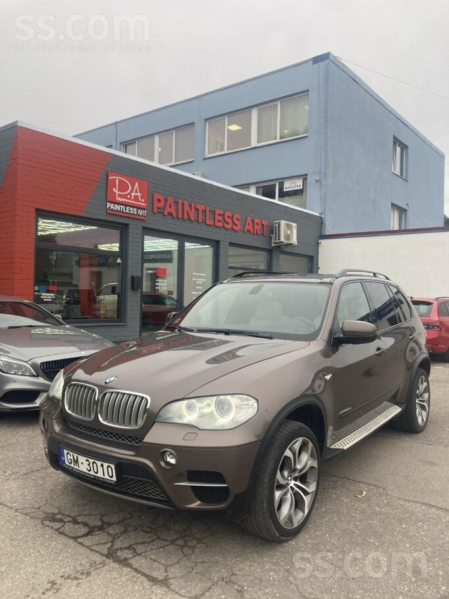 Brūns BMW X5 2011 Jelgava, ar dzinēja tilpumu 3.00 L un nobraukumu 190 tūkst. km par 15500 €, foto 14 vietnē AUTOMOTO.COM.LV