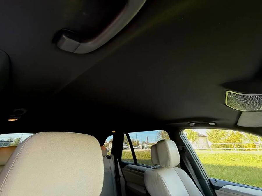 Brown BMW X5 2011 in Rezekne, with an engine capacity of 3.00 L and mileage of 280 thousand km for 9990 €, photo 16 on AUTOMOTO.COM.LV