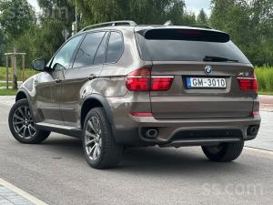 Brūns BMW X5 2011 Jelgava, ar dzinēja tilpumu 3.00 L un nobraukumu 0 tūkst. km par 15000 €, foto 7 vietnē AUTOMOTO.COM.LV