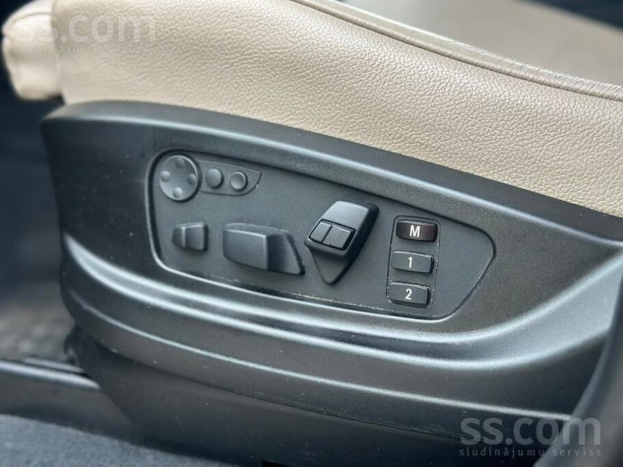 Brūns BMW X5 2011 Jelgava, ar dzinēja tilpumu 3.00 L un nobraukumu 0 tūkst. km par 15000 €, foto 10 vietnē AUTOMOTO.COM.LV