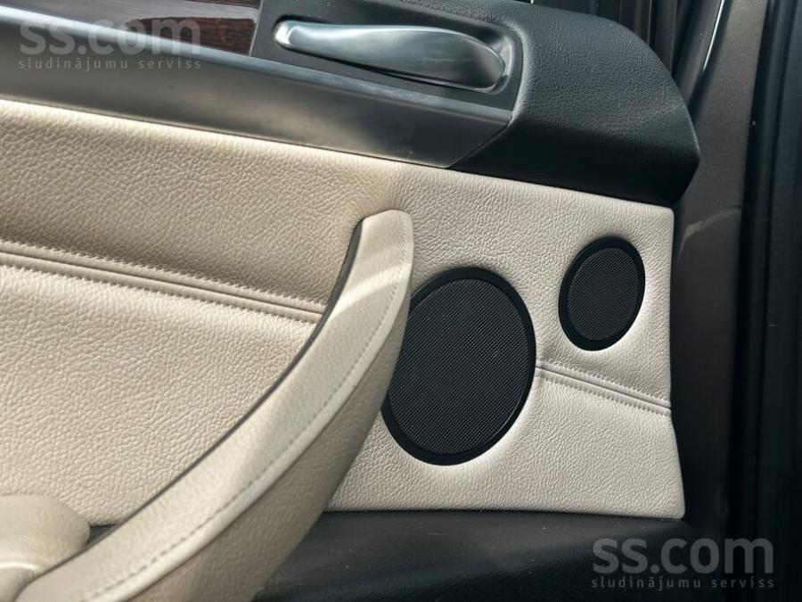 Brūns BMW X5 2011 Jelgava, ar dzinēja tilpumu 3.00 L un nobraukumu 0 tūkst. km par 15000 €, foto 17 vietnē AUTOMOTO.COM.LV