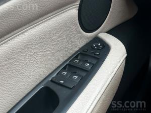 Brūns BMW X5 2011 Jelgava, ar dzinēja tilpumu 3.00 L un nobraukumu 0 tūkst. km par 15000 €, foto 21 vietnē AUTOMOTO.COM.LV