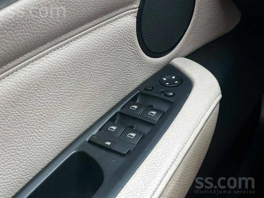 Brūns BMW X5 2011 Jelgava, ar dzinēja tilpumu 3.00 L un nobraukumu 0 tūkst. km par 15000 €, foto 21 vietnē AUTOMOTO.COM.LV