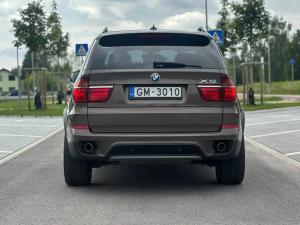 Brūns BMW X5 2011 Jelgava, ar dzinēja tilpumu 3.00 L un nobraukumu 190 tūkst. km par 15000 €, foto 6 vietnē AUTOMOTO.COM.LV