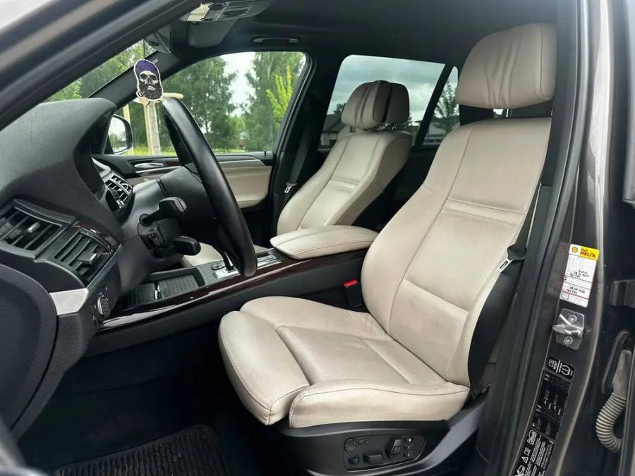 Brūns BMW X5 2011 Jelgava, ar dzinēja tilpumu 3.00 L un nobraukumu 190 tūkst. km par 15000 €, foto 9 vietnē AUTOMOTO.COM.LV