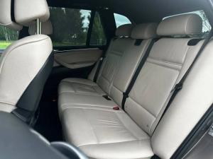 Brūns BMW X5 2011 Jelgava, ar dzinēja tilpumu 3.00 L un nobraukumu 190 tūkst. km par 15000 €, foto 15 vietnē AUTOMOTO.COM.LV