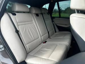 Brūns BMW X5 2011 Jelgava, ar dzinēja tilpumu 3.00 L un nobraukumu 190 tūkst. km par 15000 €, foto 19 vietnē AUTOMOTO.COM.LV
