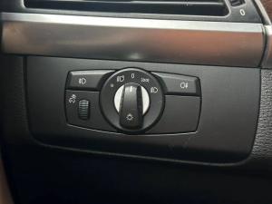 Brūns BMW X5 2011 Jelgava, ar dzinēja tilpumu 3.00 L un nobraukumu 190 tūkst. km par 15000 €, foto 20 vietnē AUTOMOTO.COM.LV