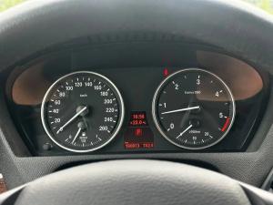 Brūns BMW X5 2011 Jelgava, ar dzinēja tilpumu 3.00 L un nobraukumu 190 tūkst. km par 15000 €, foto 22 vietnē AUTOMOTO.COM.LV
