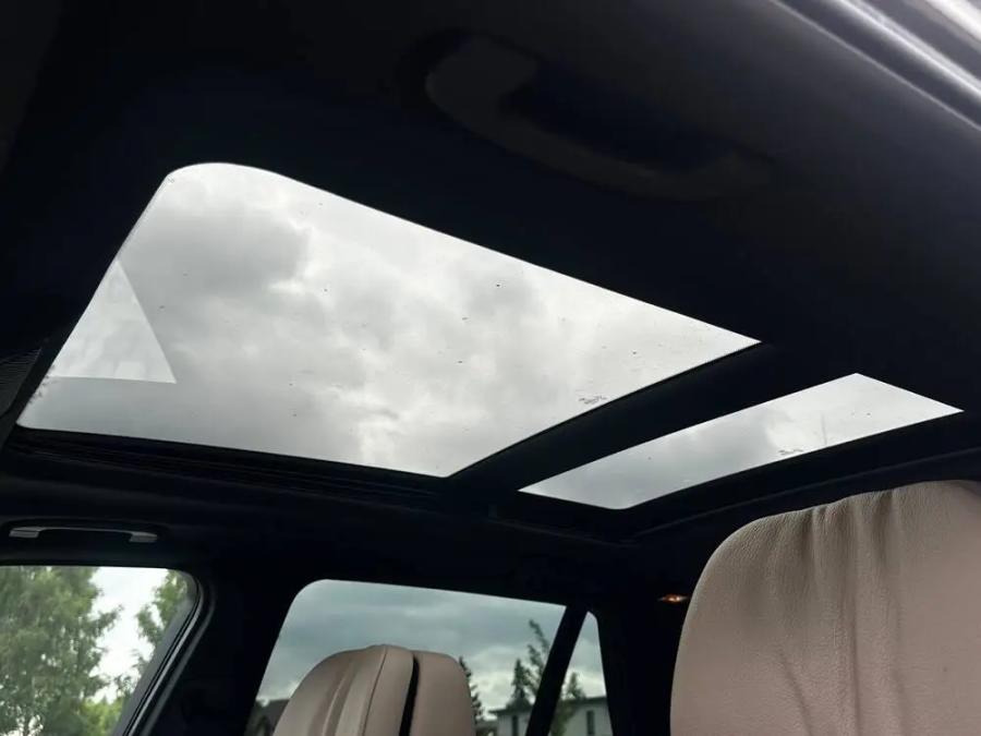 Brūns BMW X5 2011 Jelgava, ar dzinēja tilpumu 3.00 L un nobraukumu 190 tūkst. km par 15000 €, foto 32 vietnē AUTOMOTO.COM.LV