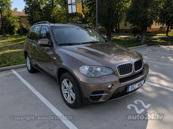Коричневый БМВ Х5 2011 в Нарва, объемом двигателя 3.00 л и пробегом 210 тыс. км за 4800 €, фото 1 на AUTOMOTO.COM.LV