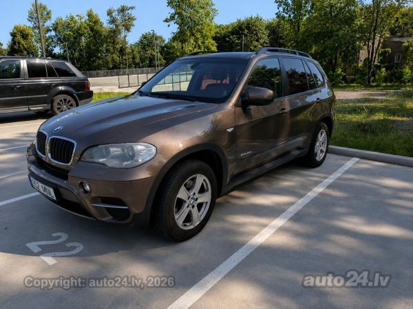 Коричневый БМВ Х5 2011 в Нарва, объемом двигателя 3.00 л и пробегом 210 тыс. км за 4800 €, фото 2 на AUTOMOTO.COM.LV