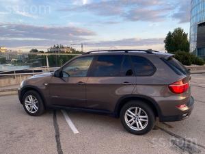 Brūns BMW X5 2011 Rīga, ar dzinēja tilpumu 3.00 L un nobraukumu 285 tūkst. km par 9800 €, foto 7 vietnē AUTOMOTO.COM.LV